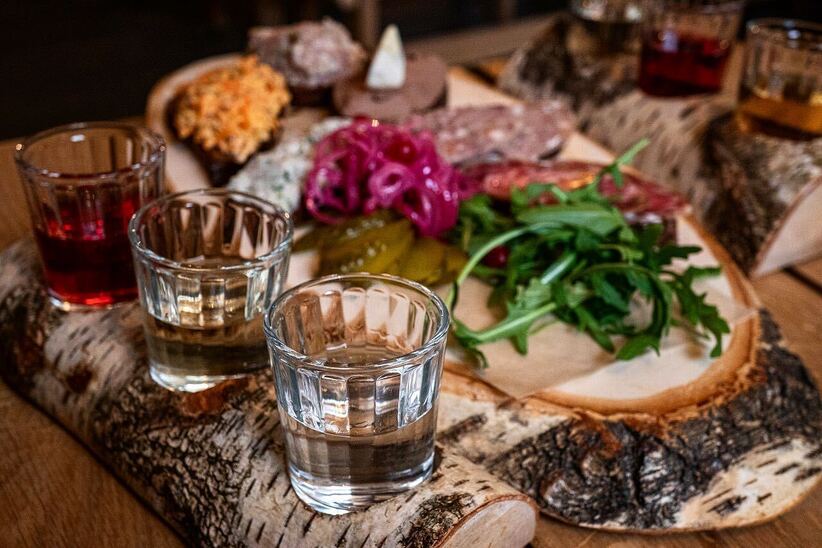 Top 9 traditional Belarusian dishes you must try in Minsk