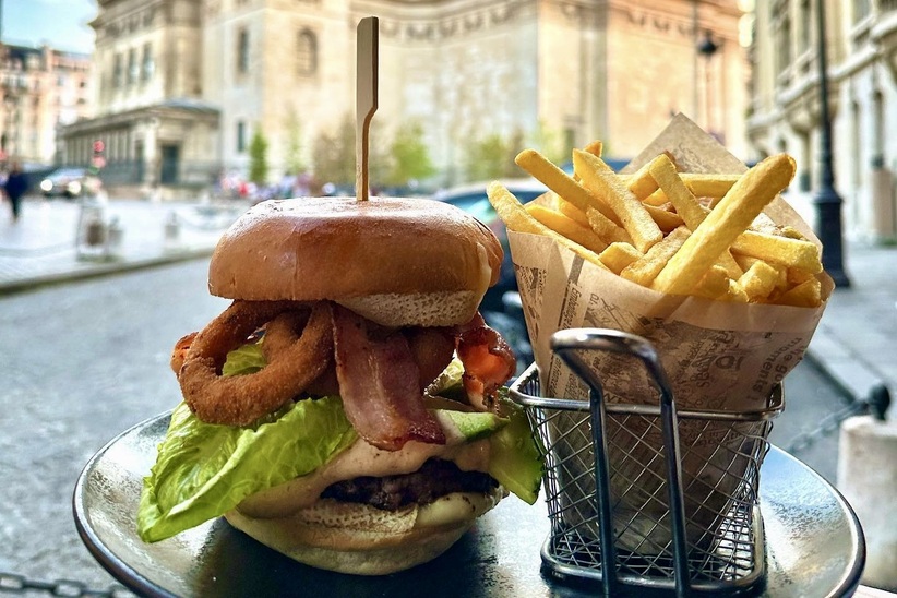 Top restaurants from Netflix’s Emily in Paris that actually exist