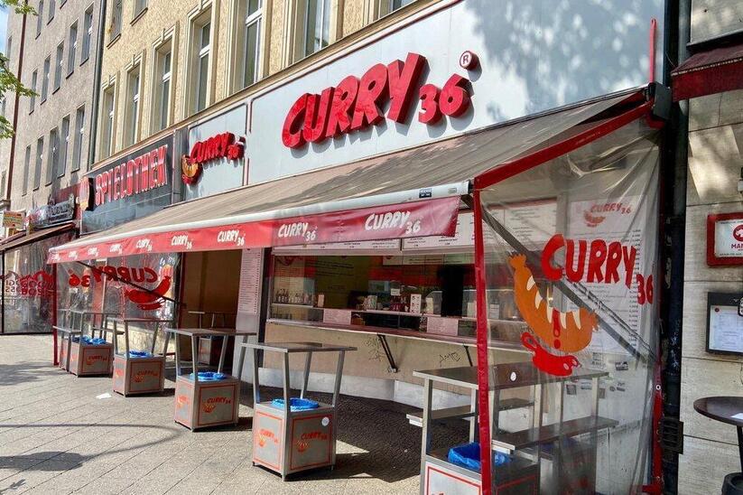 Top 10 Adressen wo Sie die beste Currywurst in Berlin finden