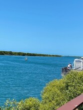 Red Dog Riverfront, Mackay - Restaurant menu, prices and reviews