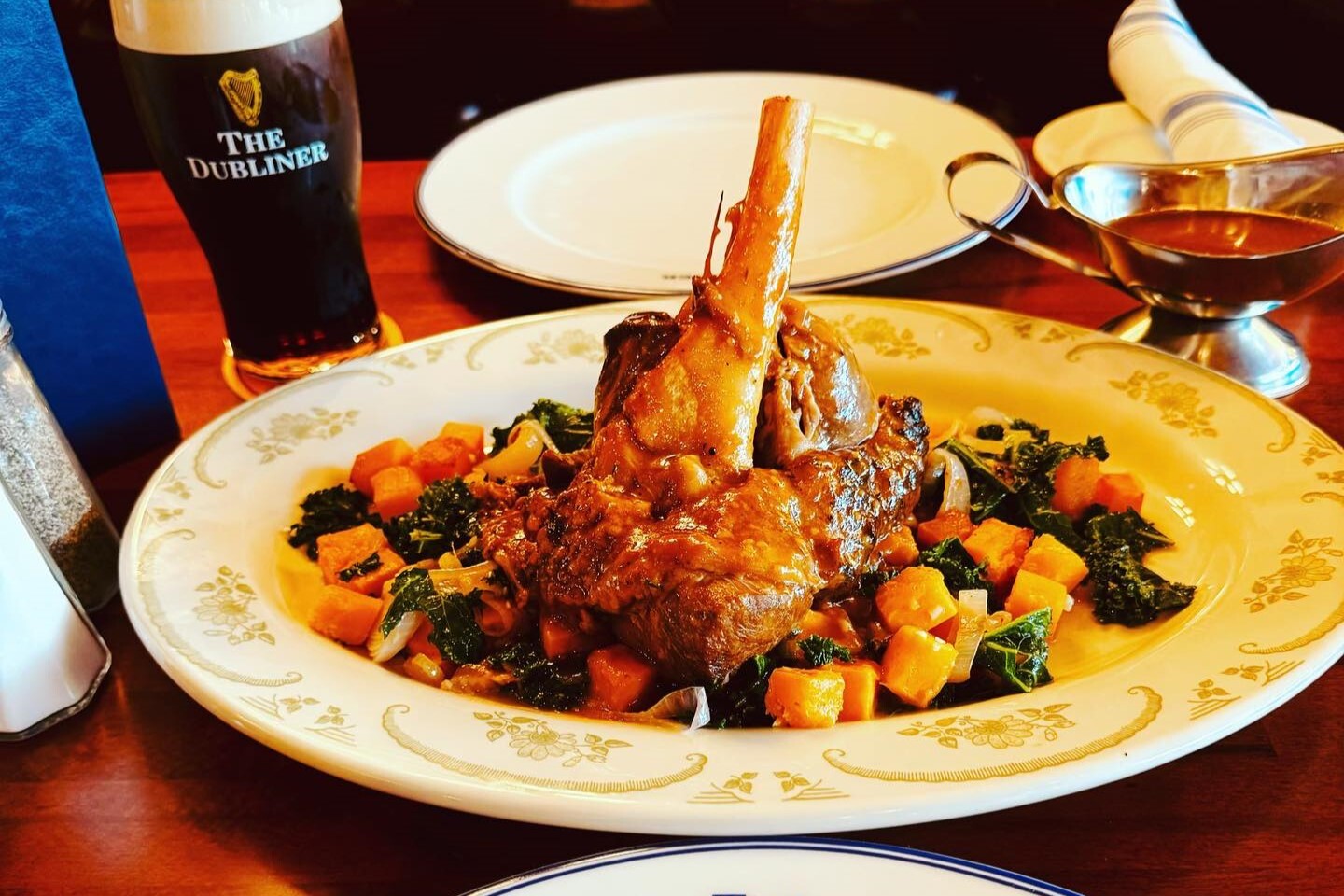 The Dubliner Irish Pub, Boston - Restaurant menu, prices and reviews