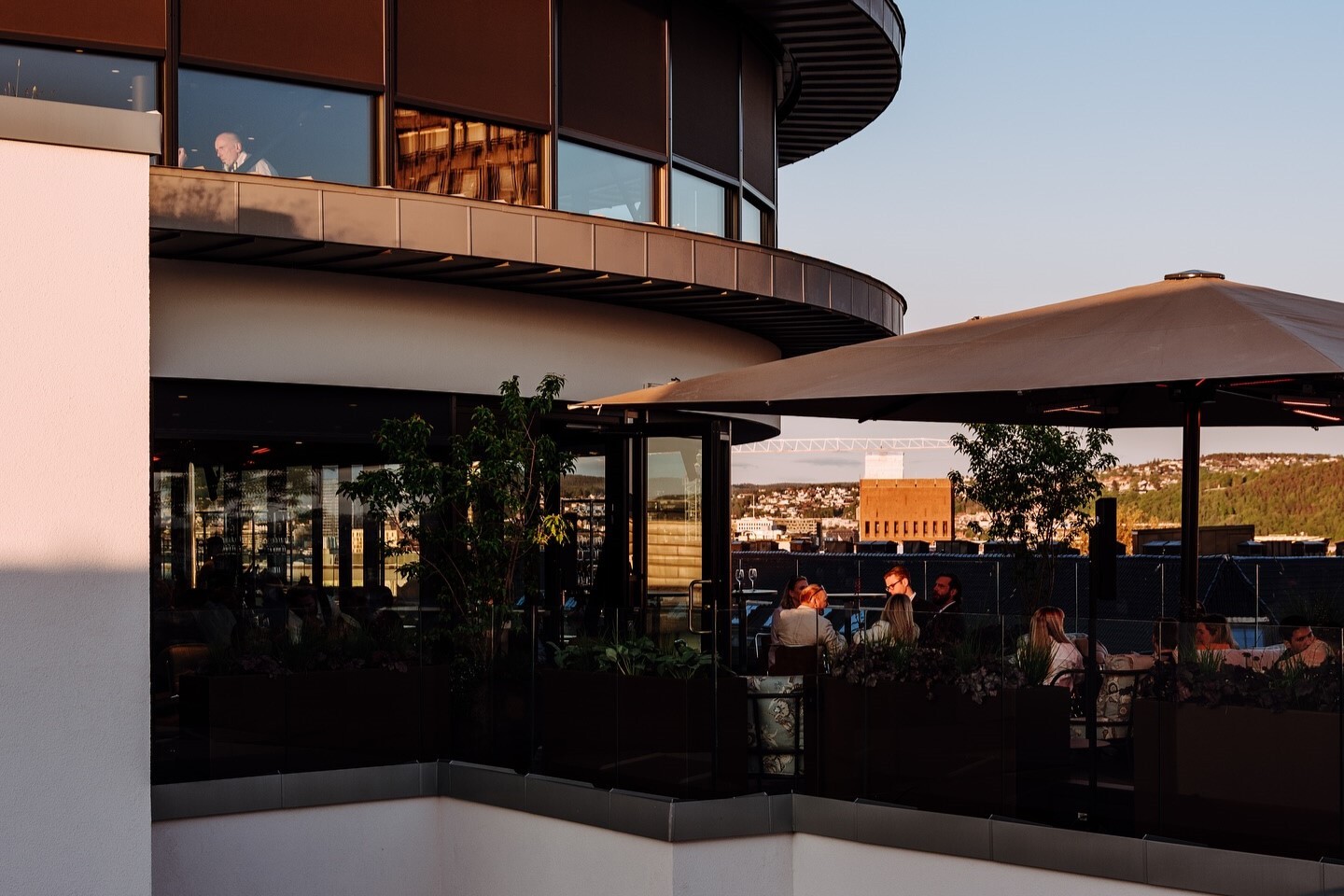 Sommerro, Oslo, Nationaltheatret - Restaurant menu, prices and reviews
