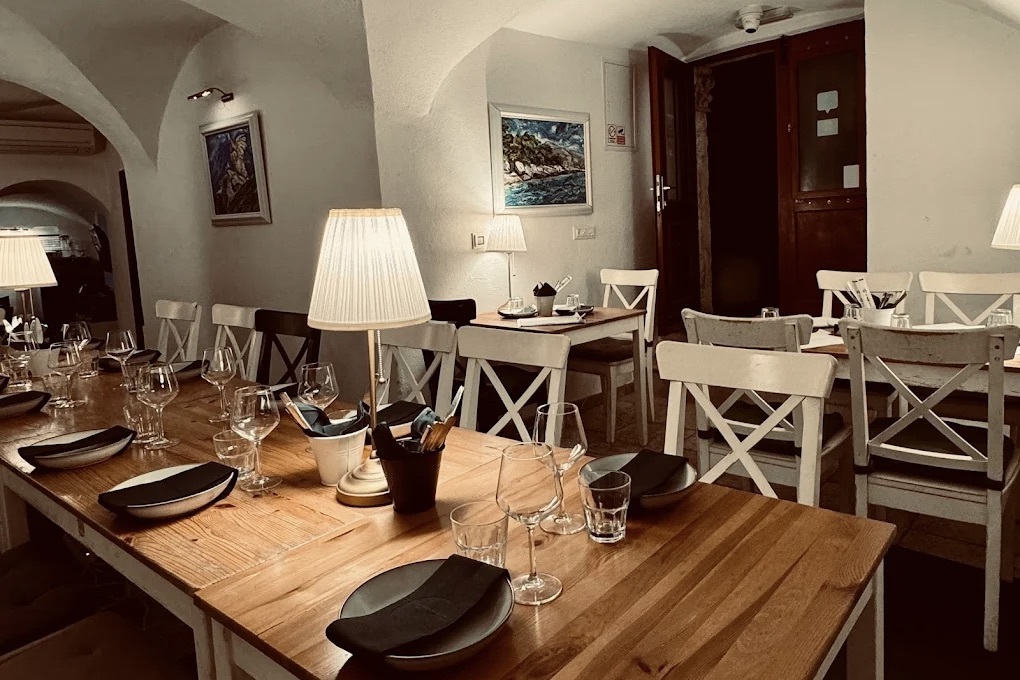 Azur, Dubrovnik - Restaurant menu, prices and reviews