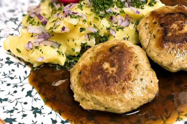 Königlicher Hirschgarten, Munich - Restaurant menu, prices and reviews