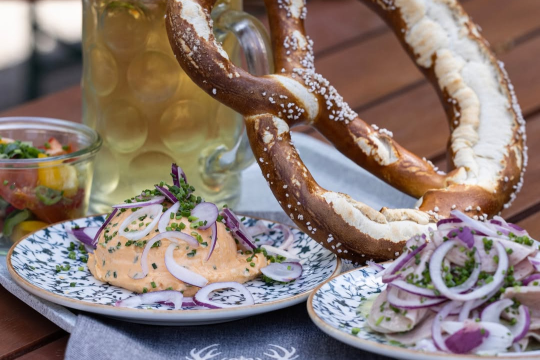 Königlicher Hirschgarten, Munich - Restaurant menu, prices and reviews