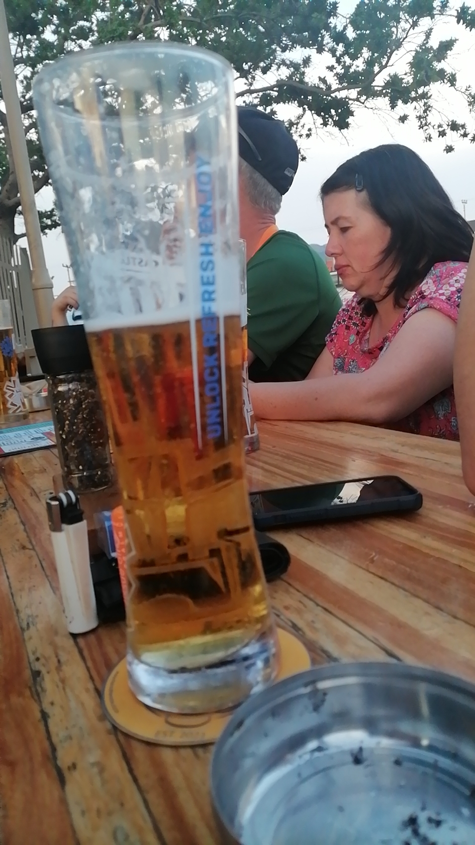 Hennie's Hartbeespoort, Hartbeespoort - Restaurant menu, prices and reviews