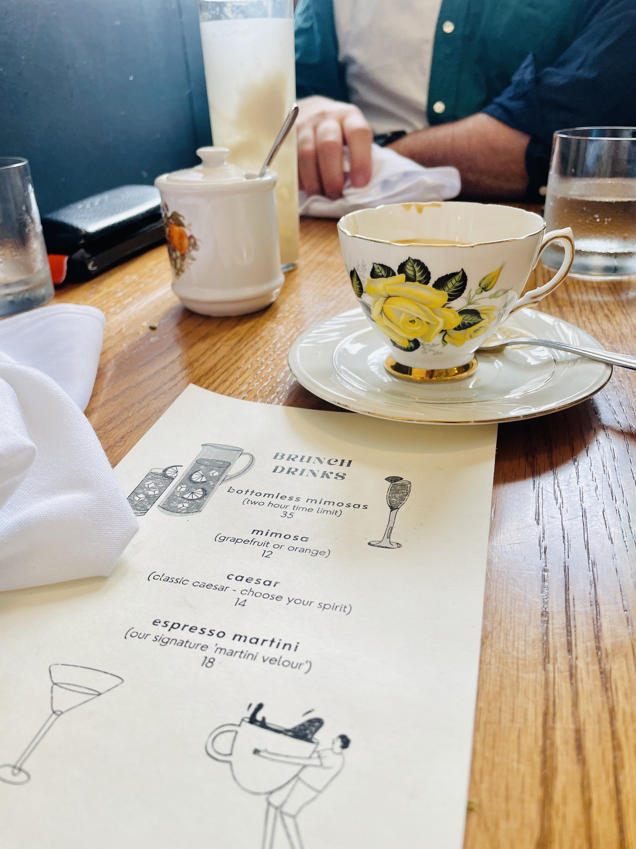 Le Poisson Bleu, Ottawa - Restaurant menu, prices and reviews
