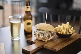 Stella's Kitchen, Lysterfield - Restaurant menu, prices and reviews