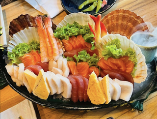 Ishi Fusion Sushi Restaurant, Düsseldorf - Speisekarte, Preise und ...