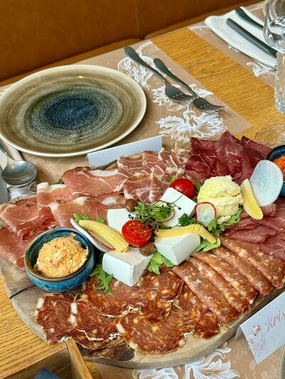 Visage Gastrobar, Dübendorf - Speisekarte, Preise und Bewertungen