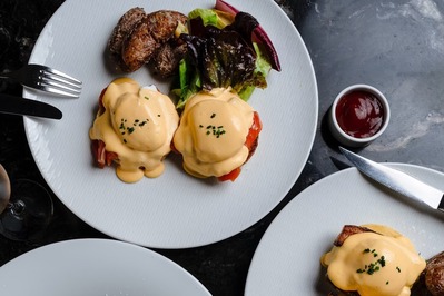 Black+Blue Toronto, Toronto - Restaurant menu, prices and reviews