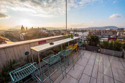 360 Bar, Budapest, Oktogon - Restaurant menu, prices and reviews
