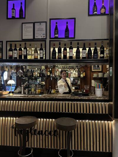 Pagliacci Restaurant, Hyde - Restaurant menu, prices and reviews