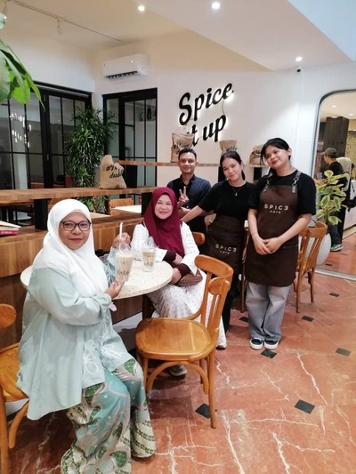 Spice Cafe, Batam - Restaurant menu, prices and reviews