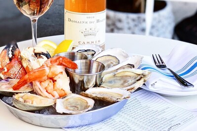 Neptune Oyster, Boston - Restaurant menu, prices and reviews