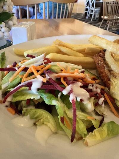 Wynnum Tavern, Wynnum West - Restaurant menu, prices and reviews