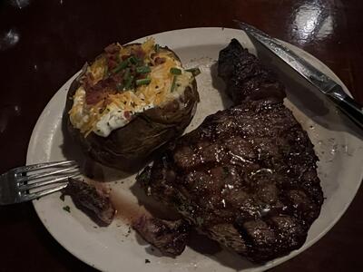 Stables Steakhouse, Terre Haute - Restaurant menu, prices and reviews