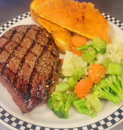 Bombshells Bar and Grill, Victorville - Restaurant menu, prices and reviews