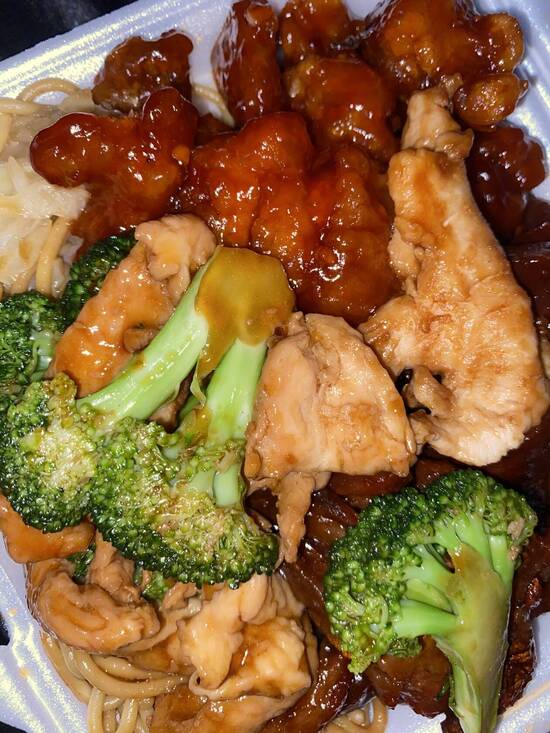 D & K Buffet, East Orange - Restaurant menu, prices and reviews