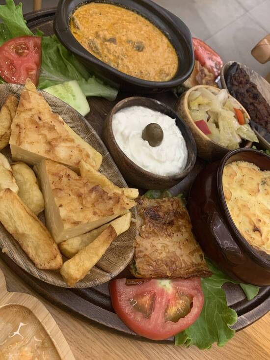 Mema House, Durrës - Restaurant menu, prices and reviews