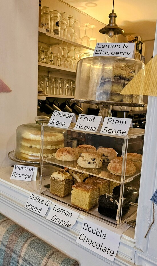 Dudley's Café - Dartmouth, Dartmouth - Restaurant menu, prices and reviews