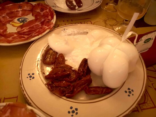 La Uascezze, Bari - Menu del ristorante, prezzi e recensioni