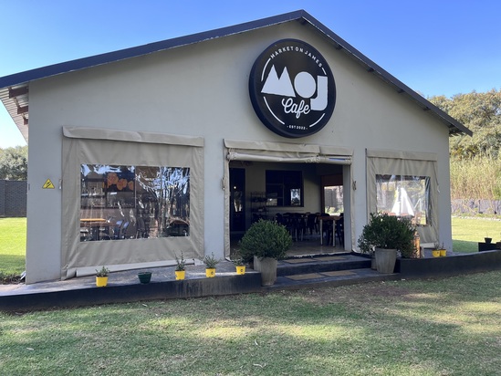 MOJ Cafe Family Restaurant, Benoni - Restaurant menu, prices and reviews