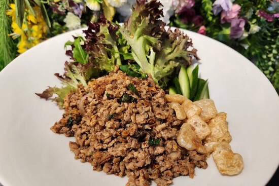 Mon Thai Eatery, Zetland - Restaurant menu, prices and reviews