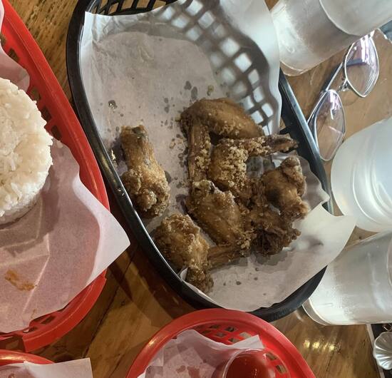 WING DISTRICT, Taytay - Restaurant menu, prices and reviews