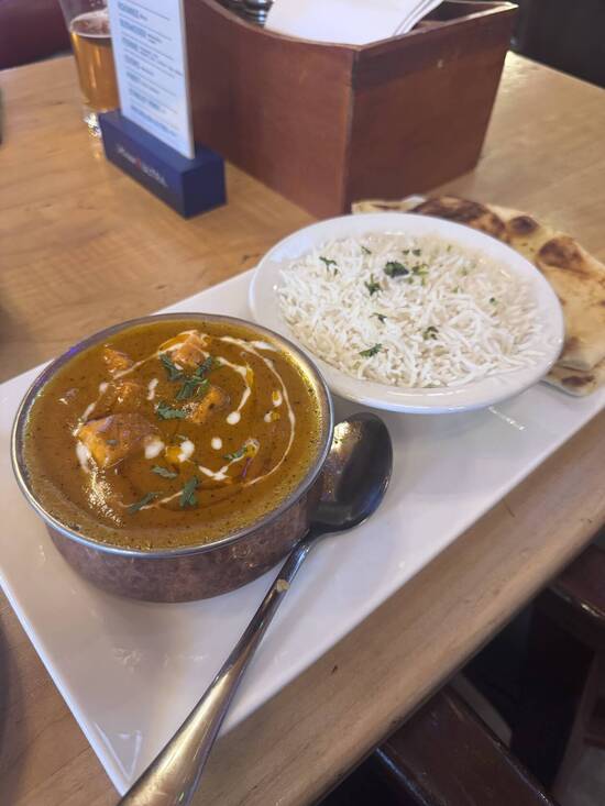 Silver Fox Pub, Sparwood - Restaurant menu, prices and reviews