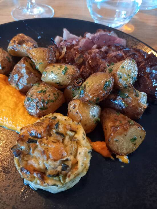 LE SAINT-CLEMENT, Saint-Clément - Menu du restaurant, prix et avis