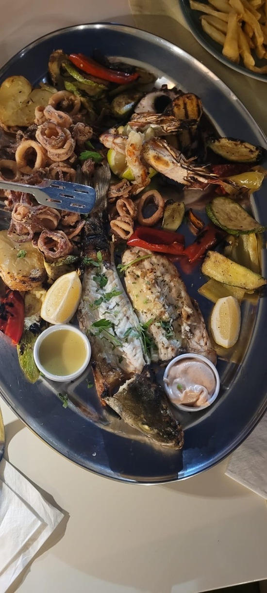 Remezzo Seafood Restaurant, Rethimno - Restaurant menu, prices and reviews
