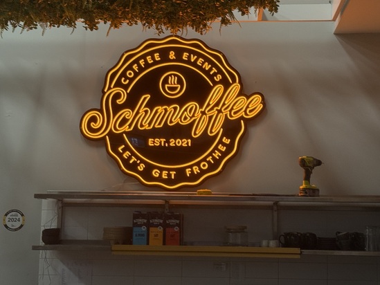 Schmoffee, Thornlands - Restaurant menu, prices and reviews
