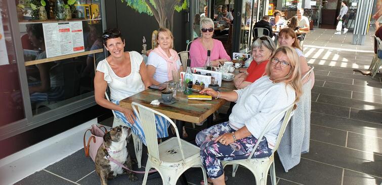 One Little Tree Cafe, Pimpama - Restaurant menu, prices and reviews