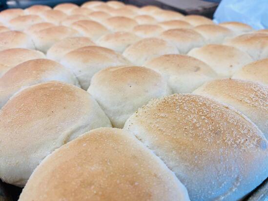 VC Cuevas bakery, Winnipeg - Restaurant menu, prices and reviews