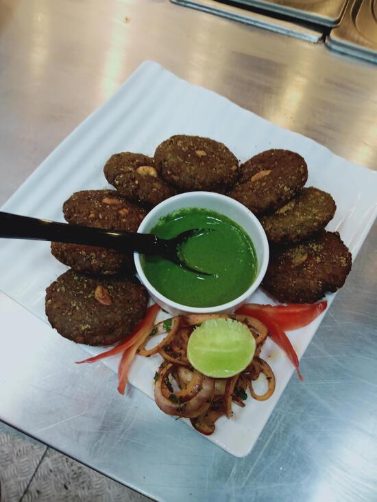 DOWN TOWN COLVA, Colva - Restaurant menu, prices and reviews