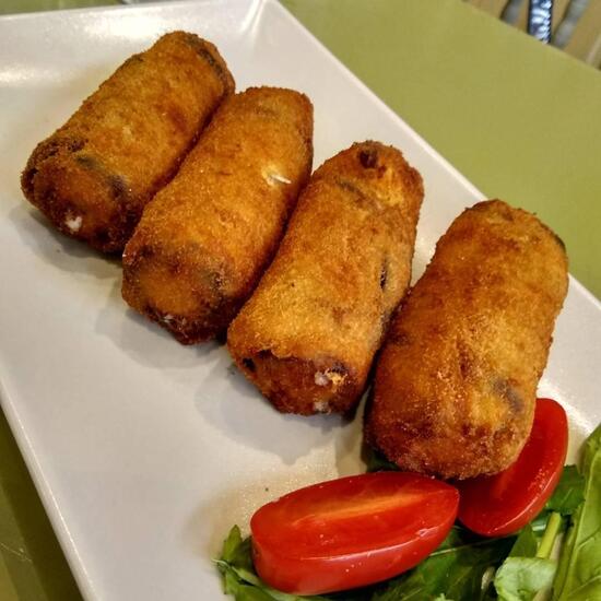 Oineas, Athens, Monastiraki - Restaurant menu, prices and reviews