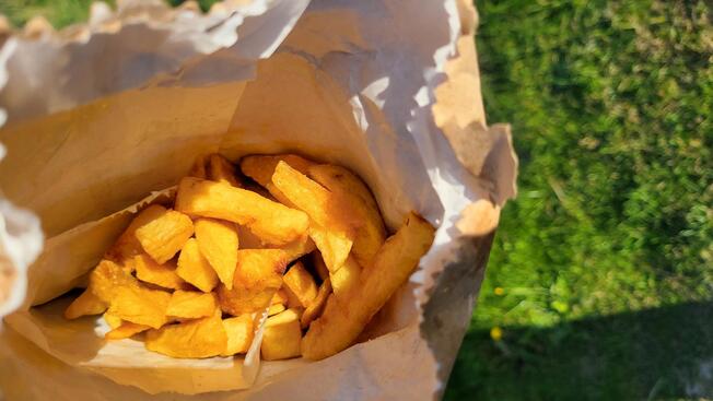 Macari's Bettystown Fish & Chips Pizzeria in Bettystown - Restaurant ...