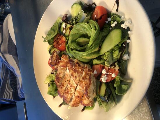 Cafe n Addictions, Ivanhoe - Restaurant menu, prices and reviews