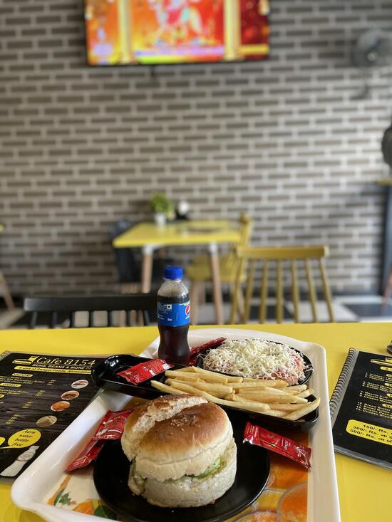 Cafe 8154, Ahmedabad - Restaurant menu, prices and reviews