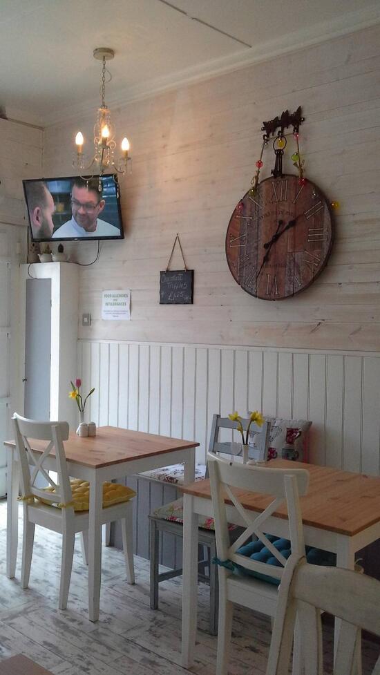 The Bay Tree Cafe, Livingston - Restaurant menu, prices and reviews