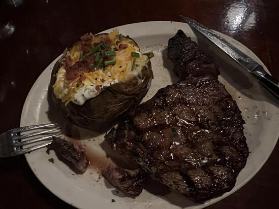 Stables Steakhouse, Terre Haute - Restaurant menu, prices and reviews