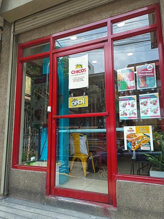 Chicos (Chicken and Tacos), Manila - Restaurant menu, prices and reviews