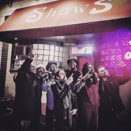 Shaws Bar & Grill, Minneapolis - Restaurant menu, prices and reviews
