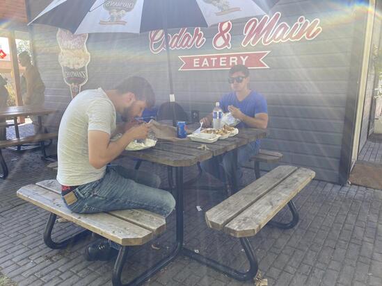 Cedar and Main Eatery, Oakbank - Restaurant menu, prices and reviews