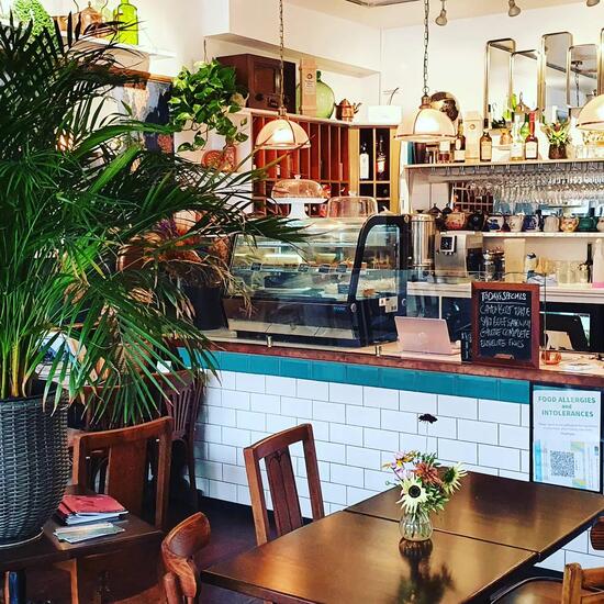 Darmon Deli, Amersham, Amersham - Restaurant menu, prices and reviews