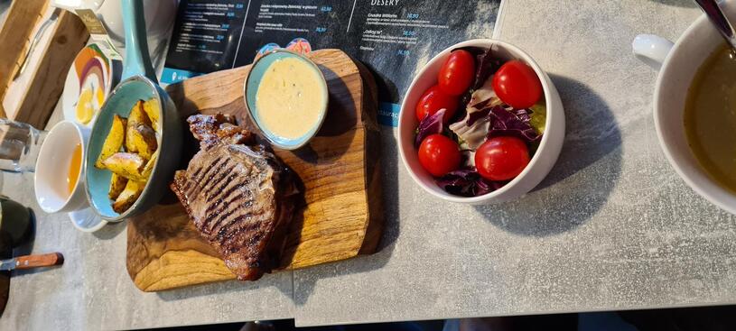 Restauracja ,,Przy Skwerku'', Konskie - Restaurant menu, prices and reviews