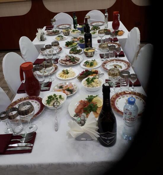 Belye Nochi, San Petersburgo, Moskovskaya - Menú del restaurante ...