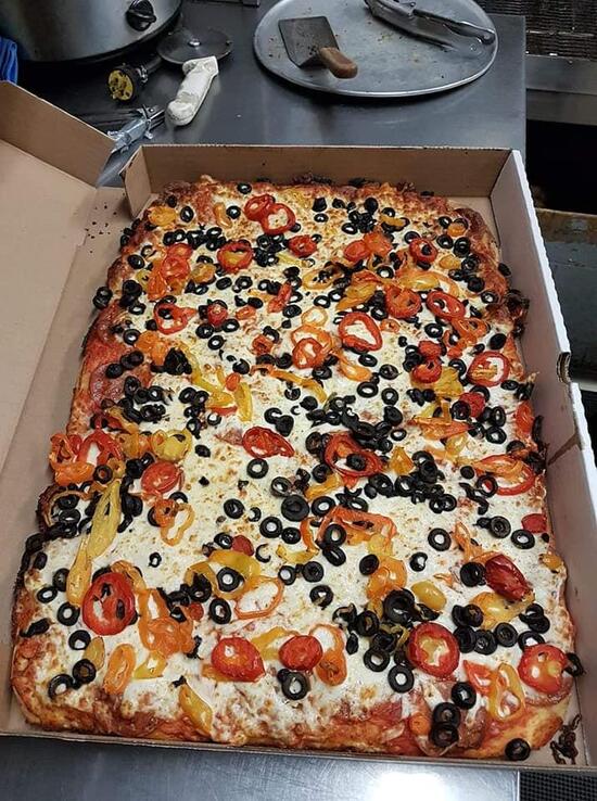 Pizzería Pizza Dee's, Wasaga Beach - Carta del restaurante y opiniones