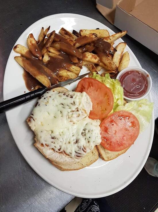 Pizza Dee's, Wasaga Beach - Restaurant menu, prices and reviews